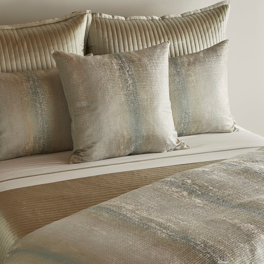 Throws – Latest Bedding