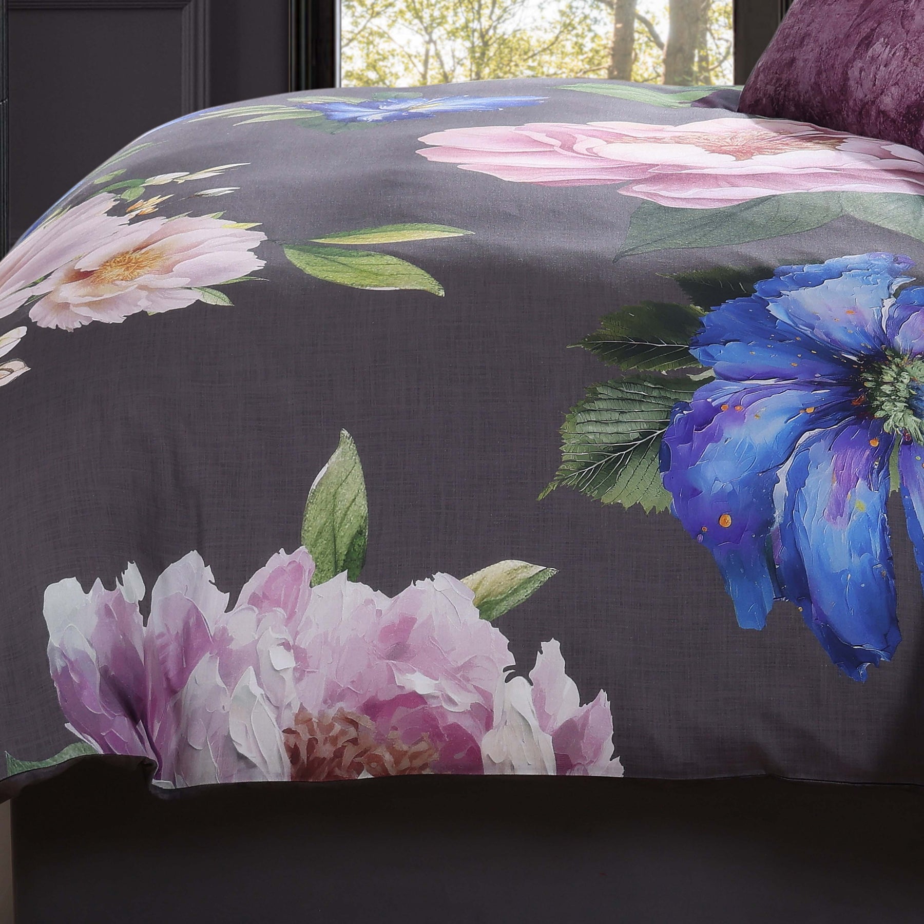 Bebejan Elegant Blossoms 5 Piece Reversible Comforter Set – Latest Bedding