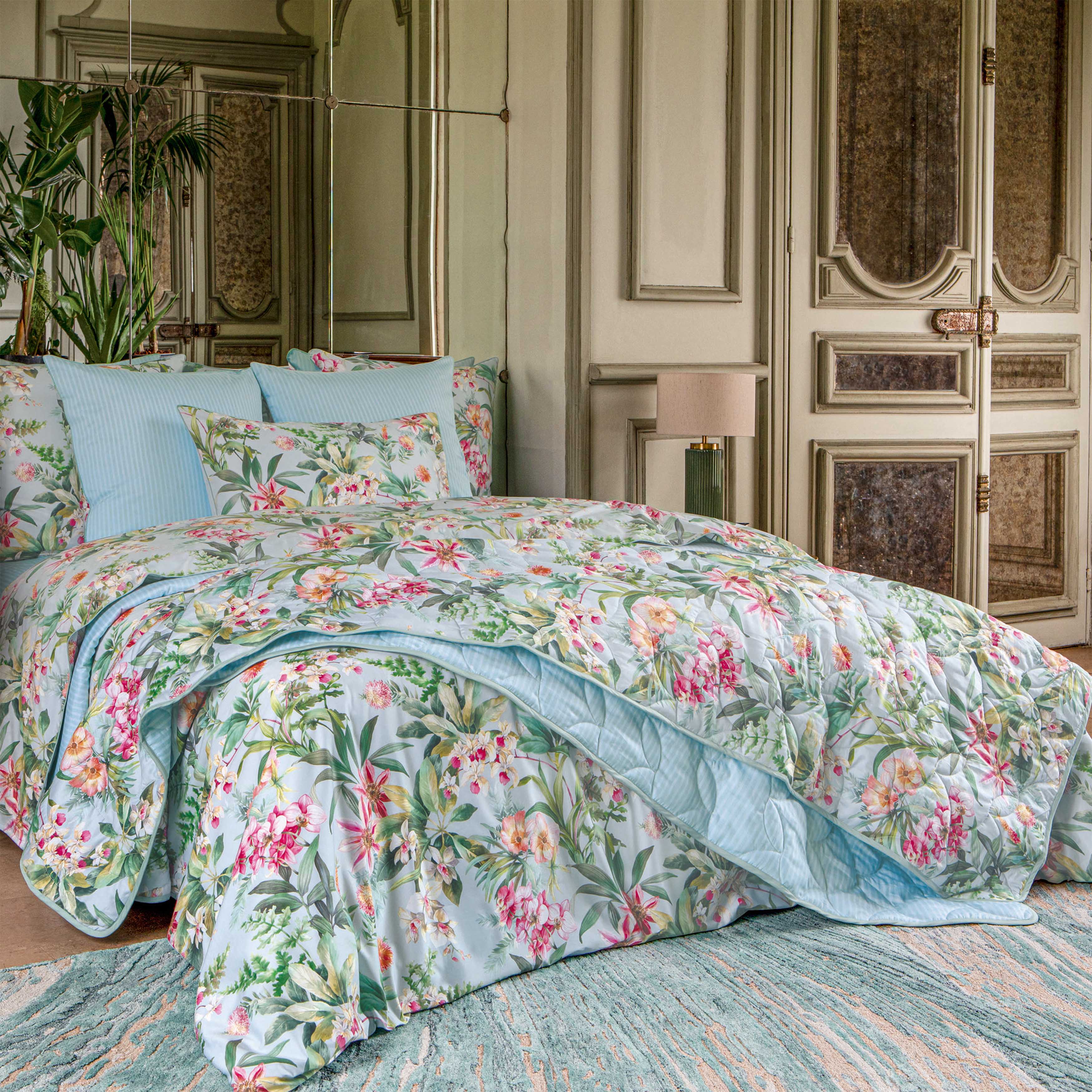 Anne de Solène Conte Coverlet – Latest Bedding