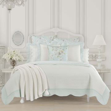 White Comforter Set (King, Queen & Cal) | Latest Bedding