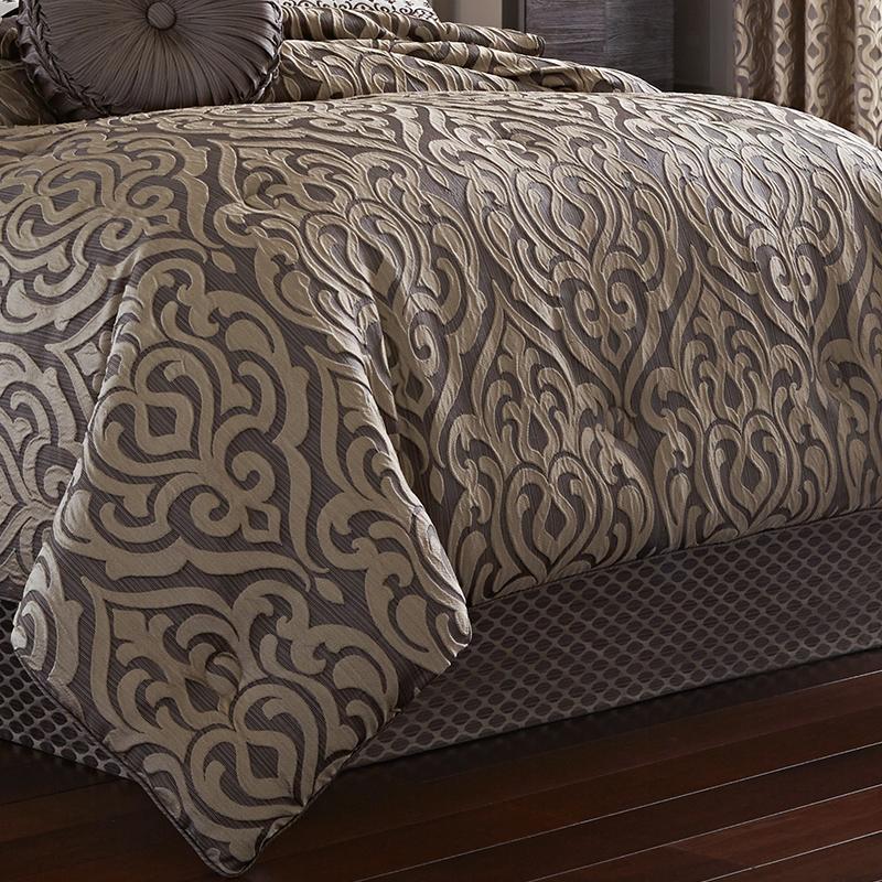 Astoria MINK 4-Piece Comforter Set By J Queen – Latest Bedding