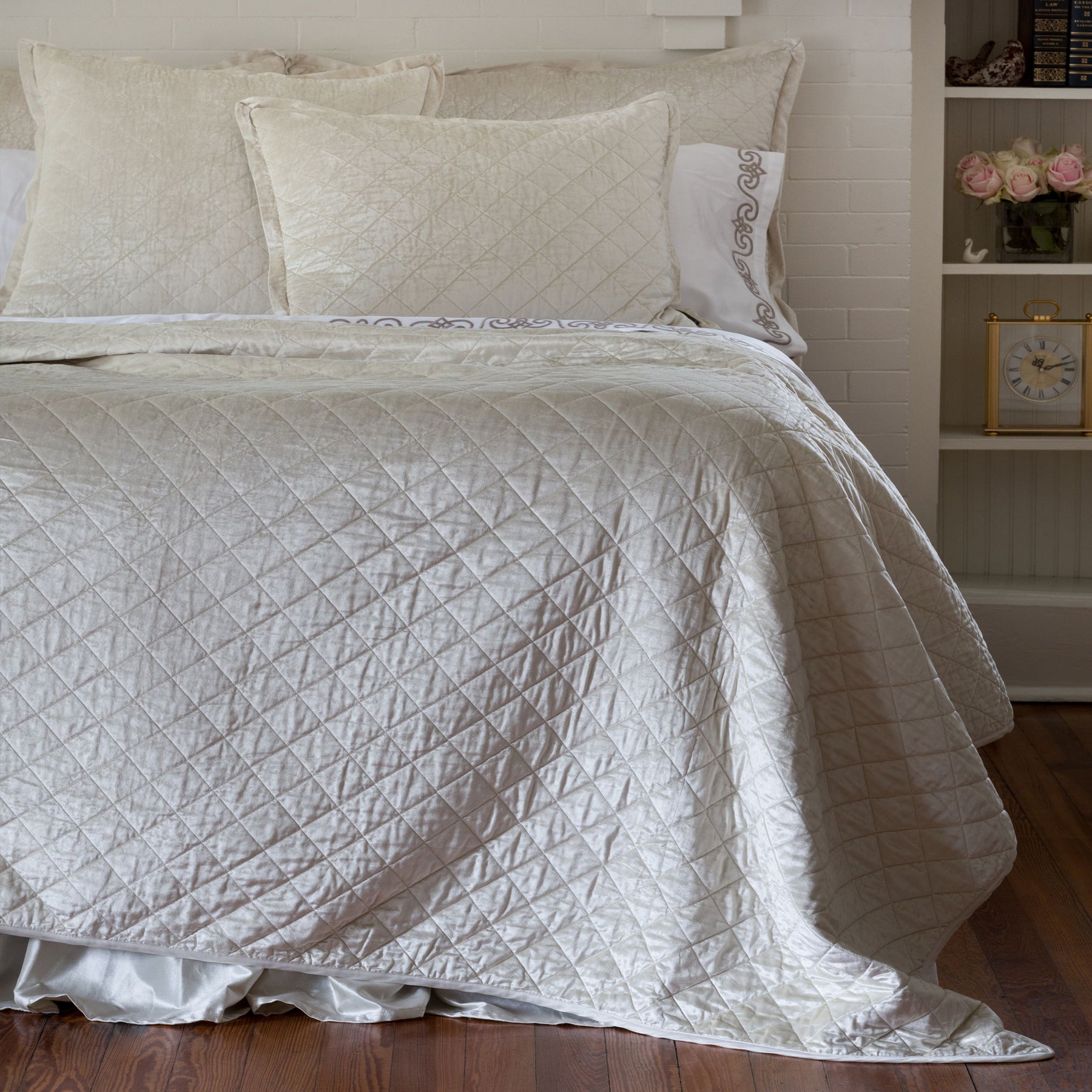Lili Alessandra Chloe Ivory Coverlet – Latest Bedding