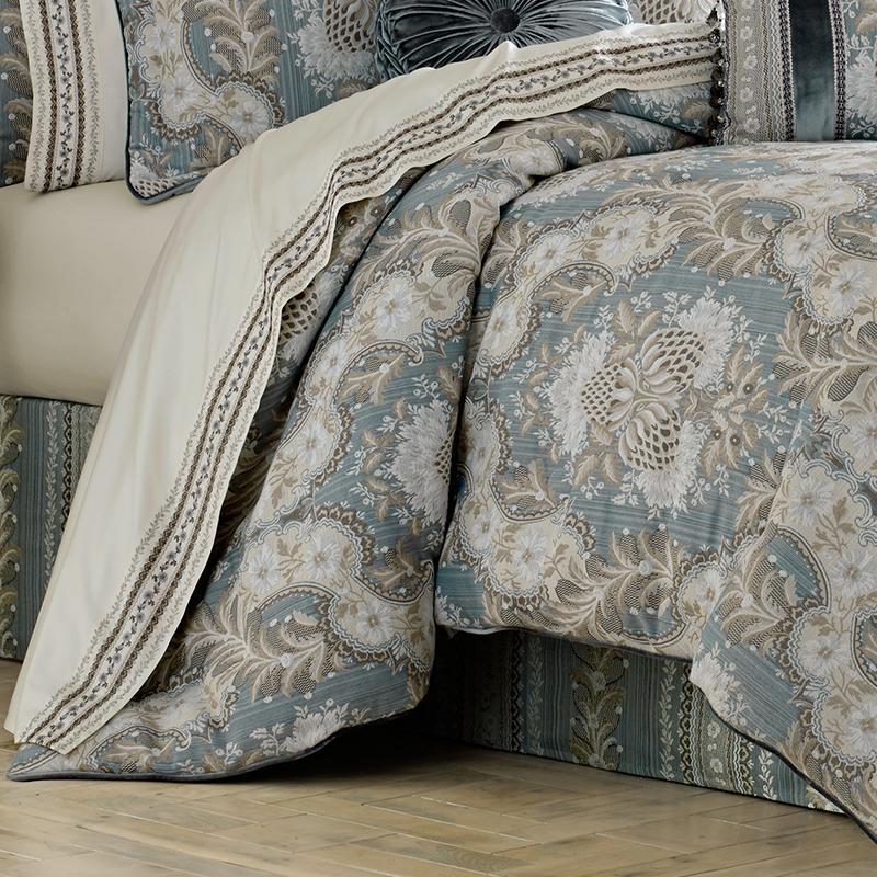 Crystal Palace French Blue 4-Piece Comforter Set By J Queen – Latest ...