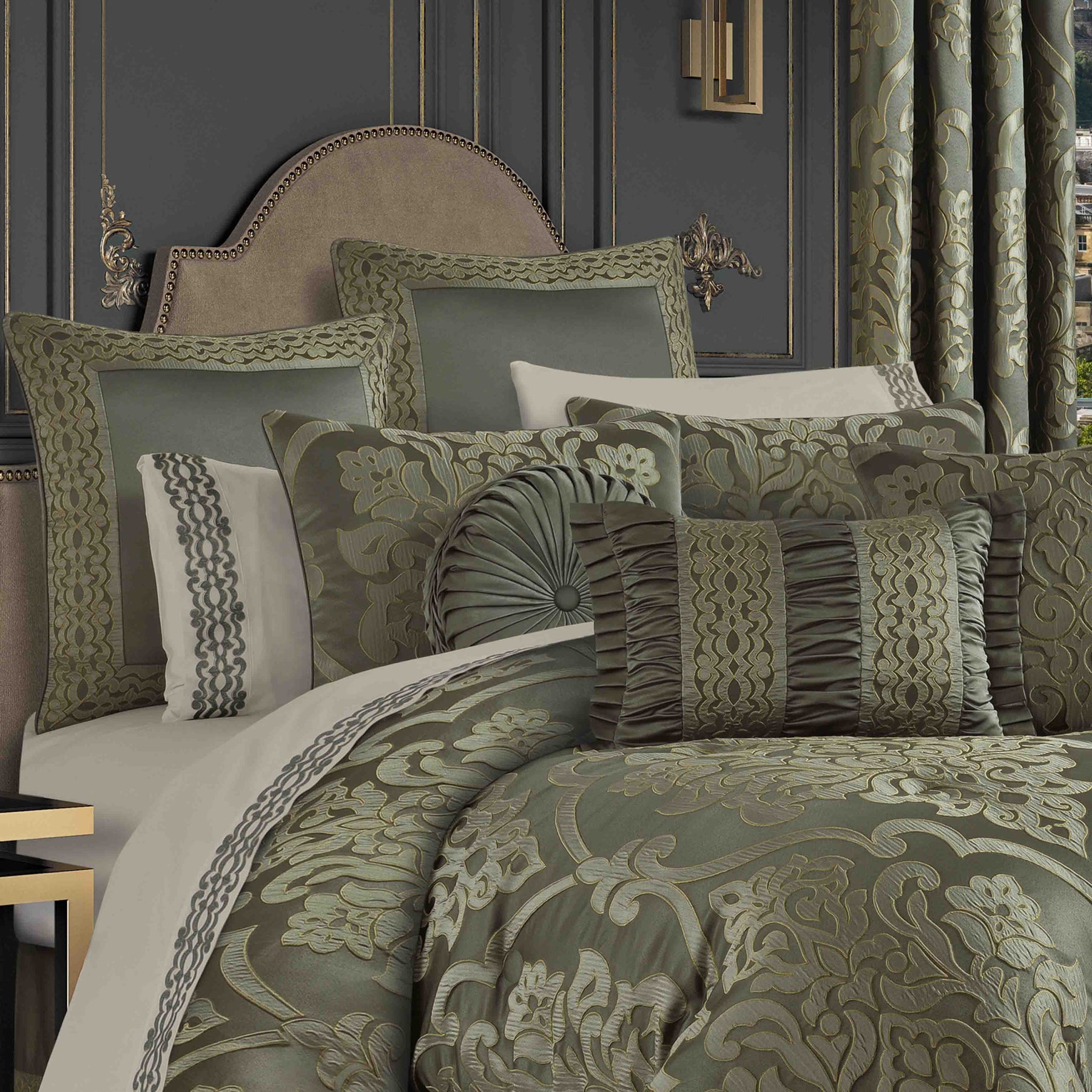 Santino Jade 4-Piece Comforter Set by J Queen – Latest Bedding