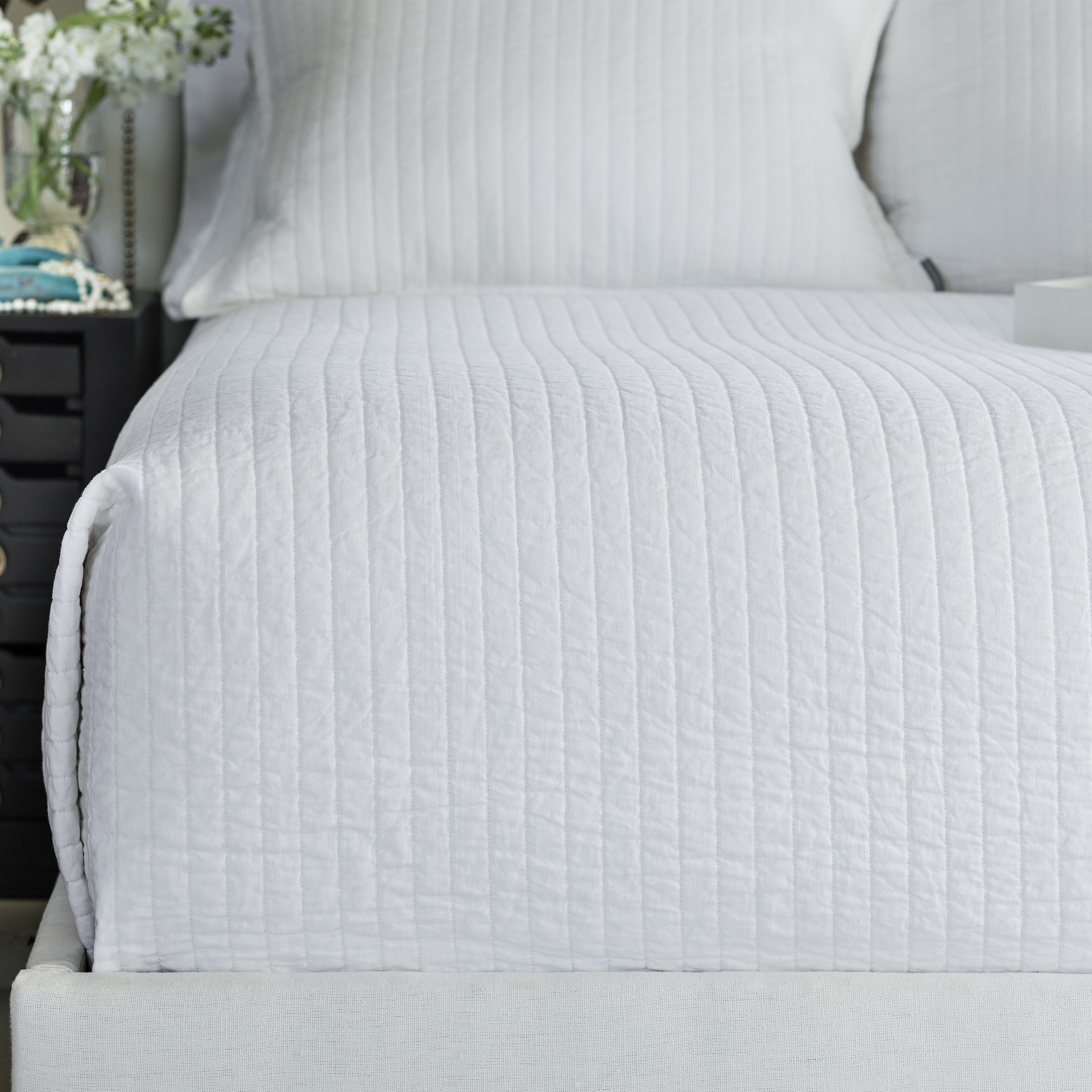 Tessa White Linen Quilted Coverlet – Latest Bedding